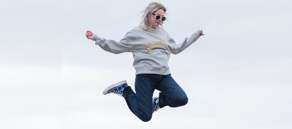 Sweatshirts – Poetic Bisons